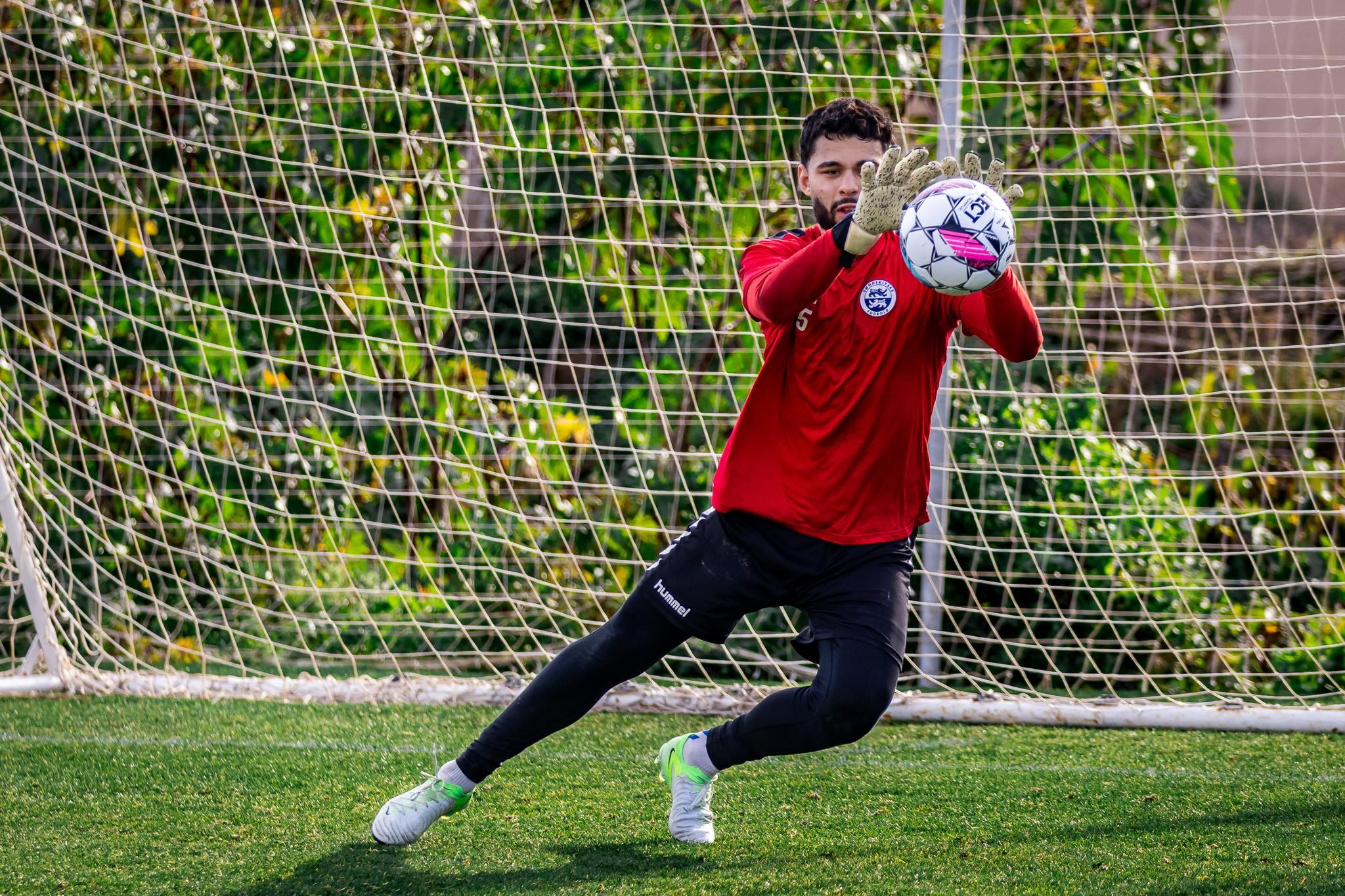 Sønderjyske Fodbold styrker målmandsteamet med Benicio Peña ...