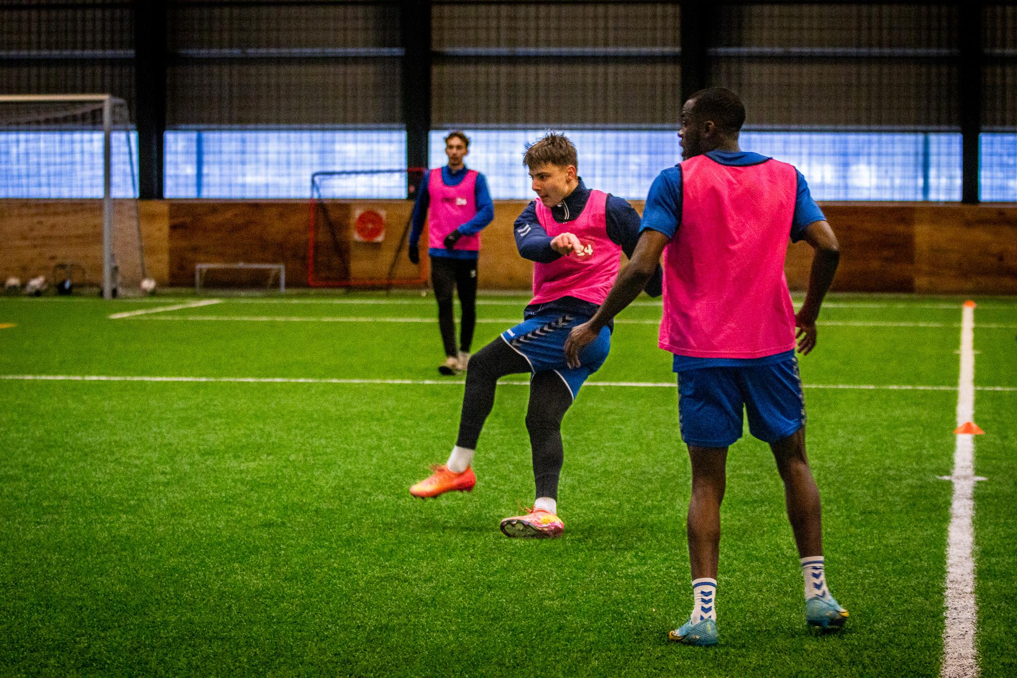 Fredagens træningskamp mod OB spilles i Løjt - Sønderjyske Fodbold