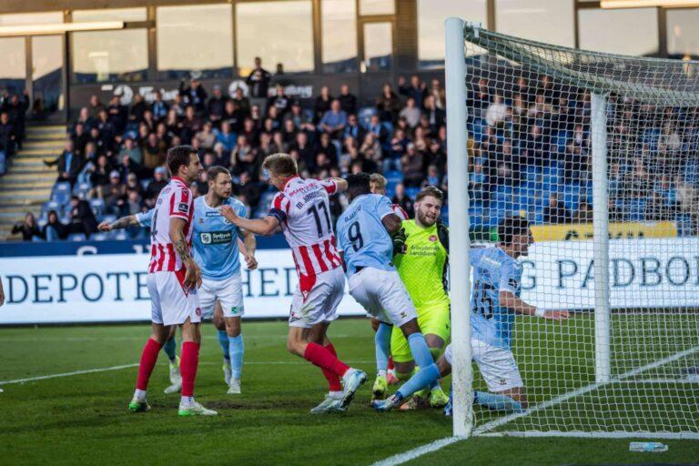 2-2 i herrefight mod AaB og meget tæt på redning - Sønderjyske Fodbold